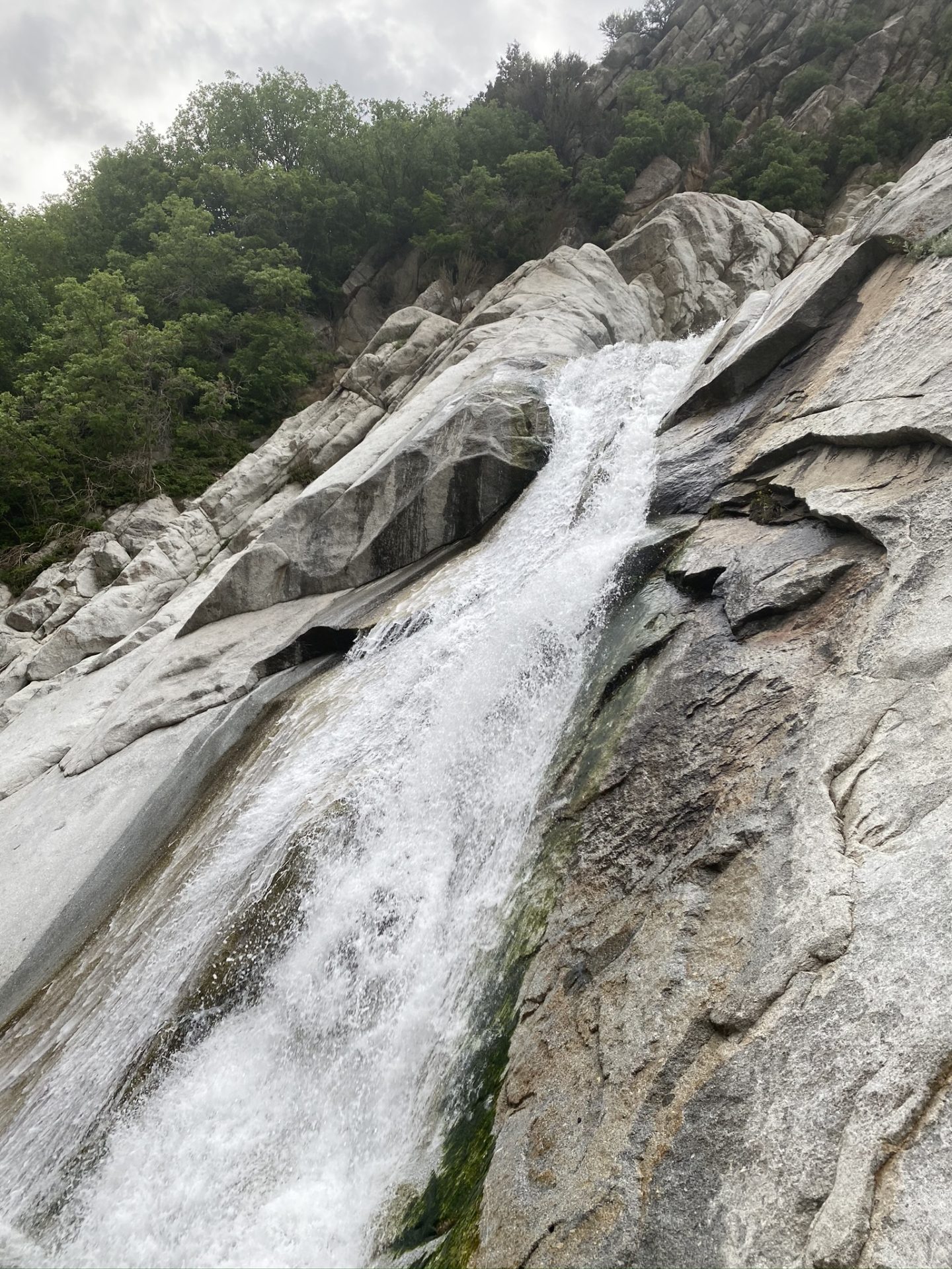 Easy Utah Hike to Lisa Falls Waterfall