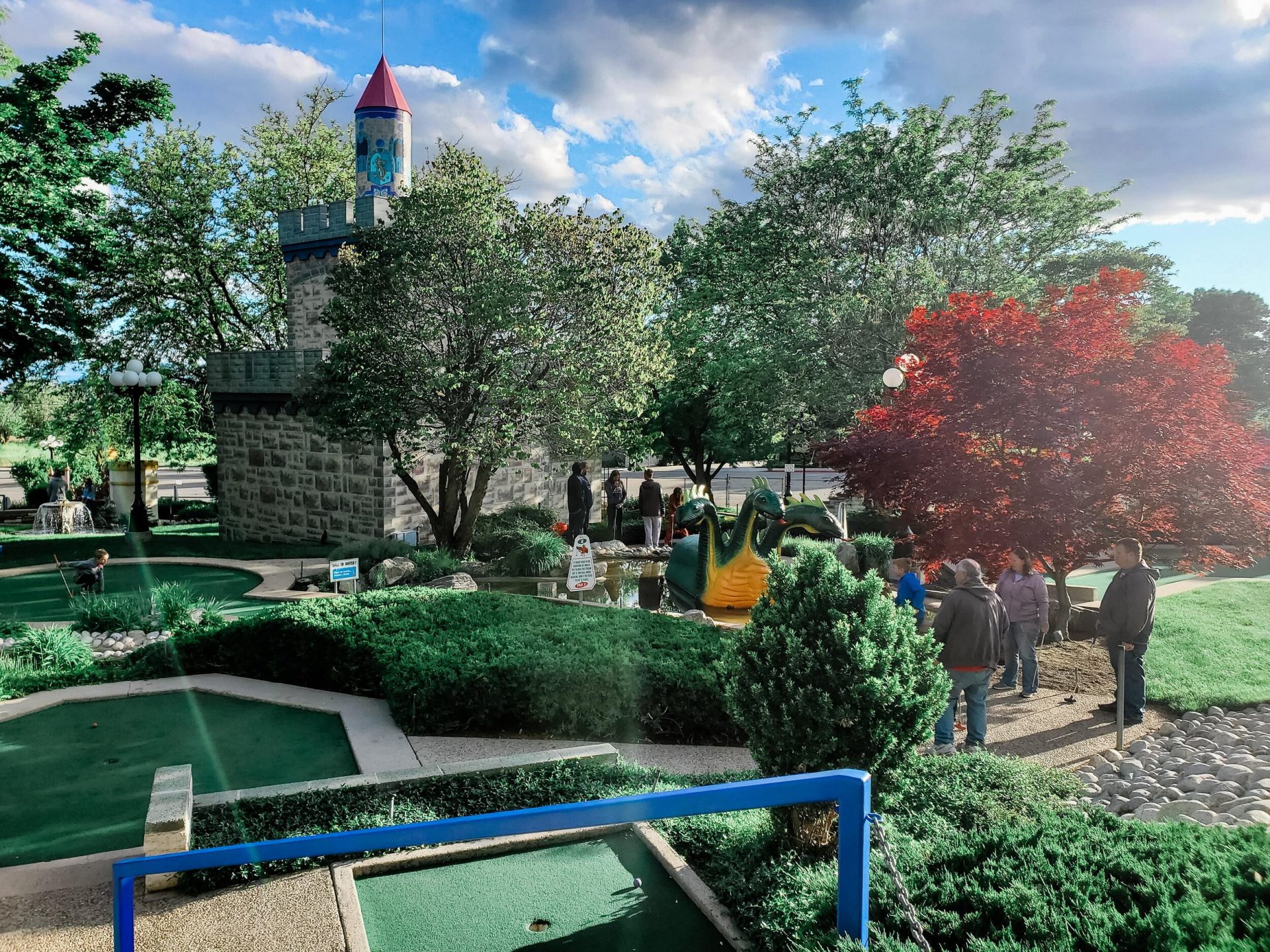 Family Fun in Utah - The 5 Best Mini Golf Locations - Seven Slopes
