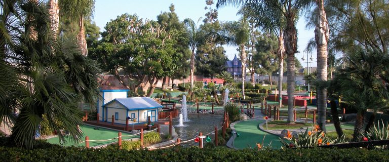 Family Fun in Utah - The 5 Best Mini Golf Locations - Seven Slopes
